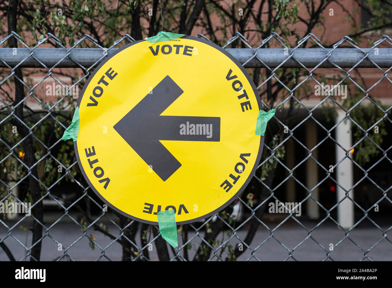 Polling station signage hi-res stock photography and images - Alamy