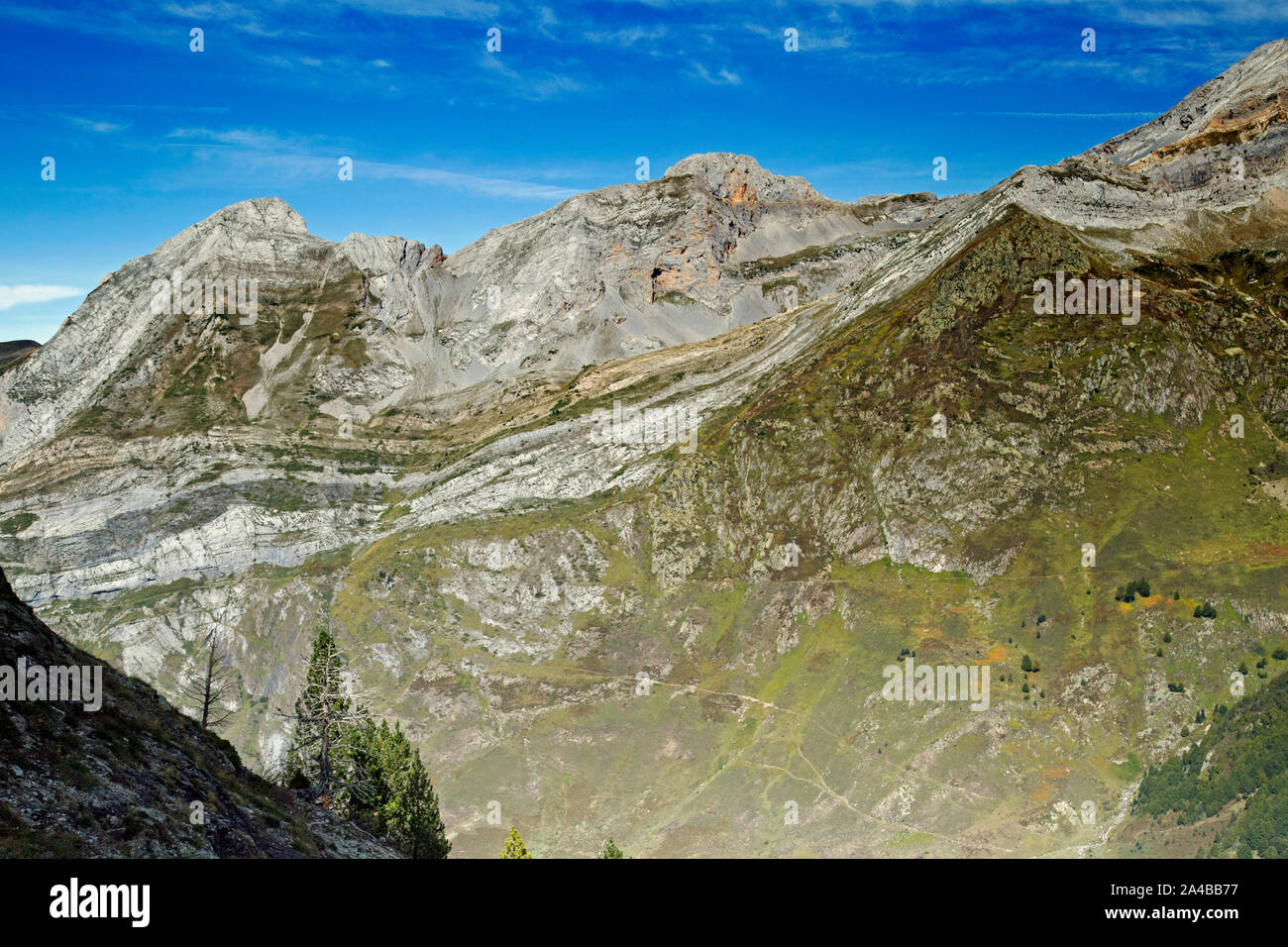 The alps pyrenees border hi-res stock photography and images - Alamy