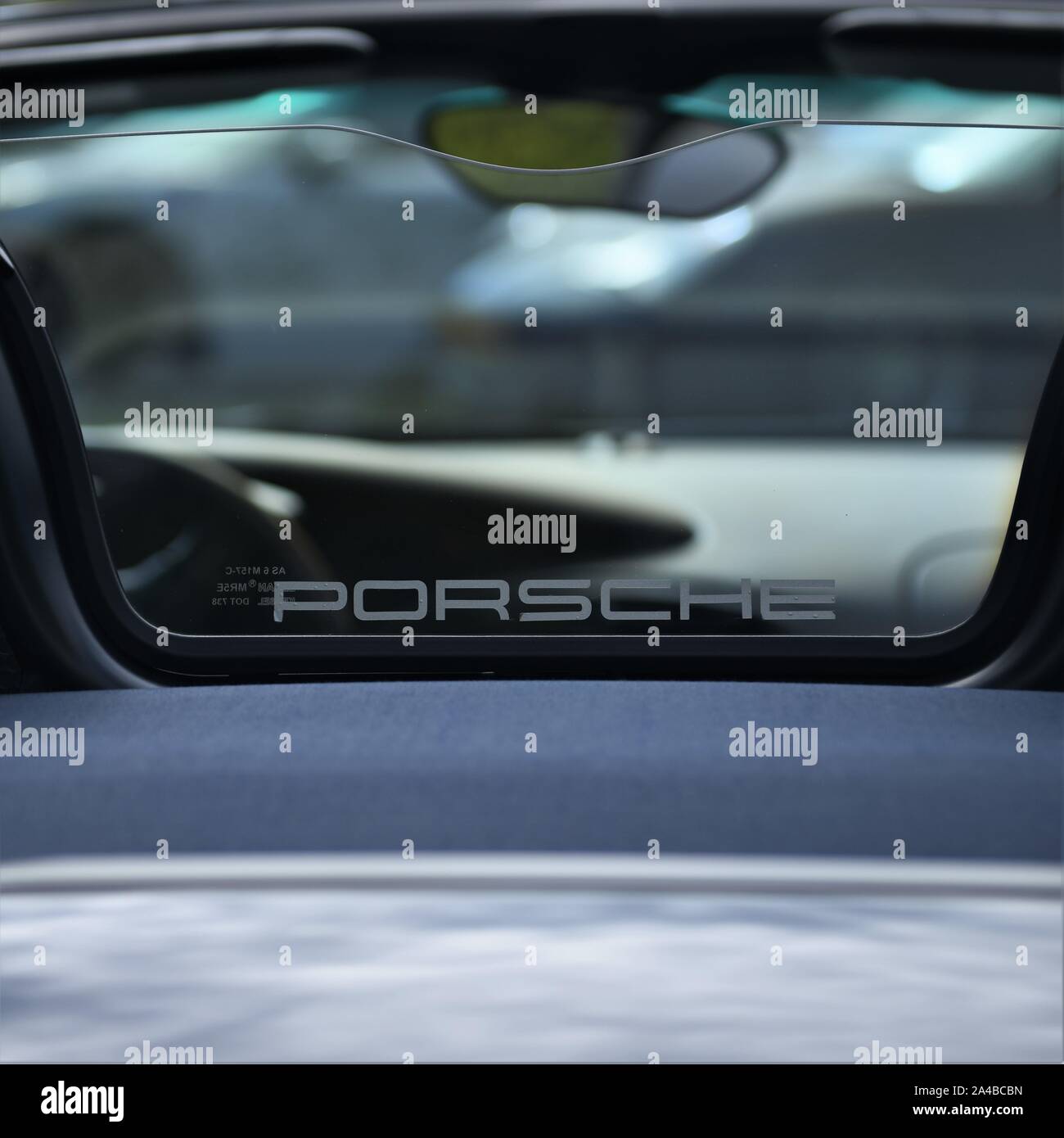 Porsche rear window Stock Photo - Alamy
