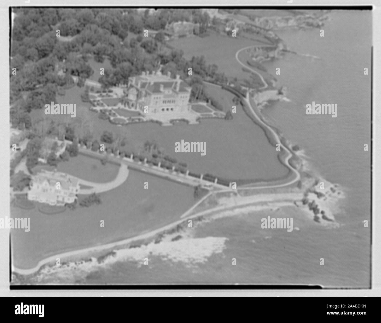 Tour newport Black and White Stock Photos & Images - Alamy