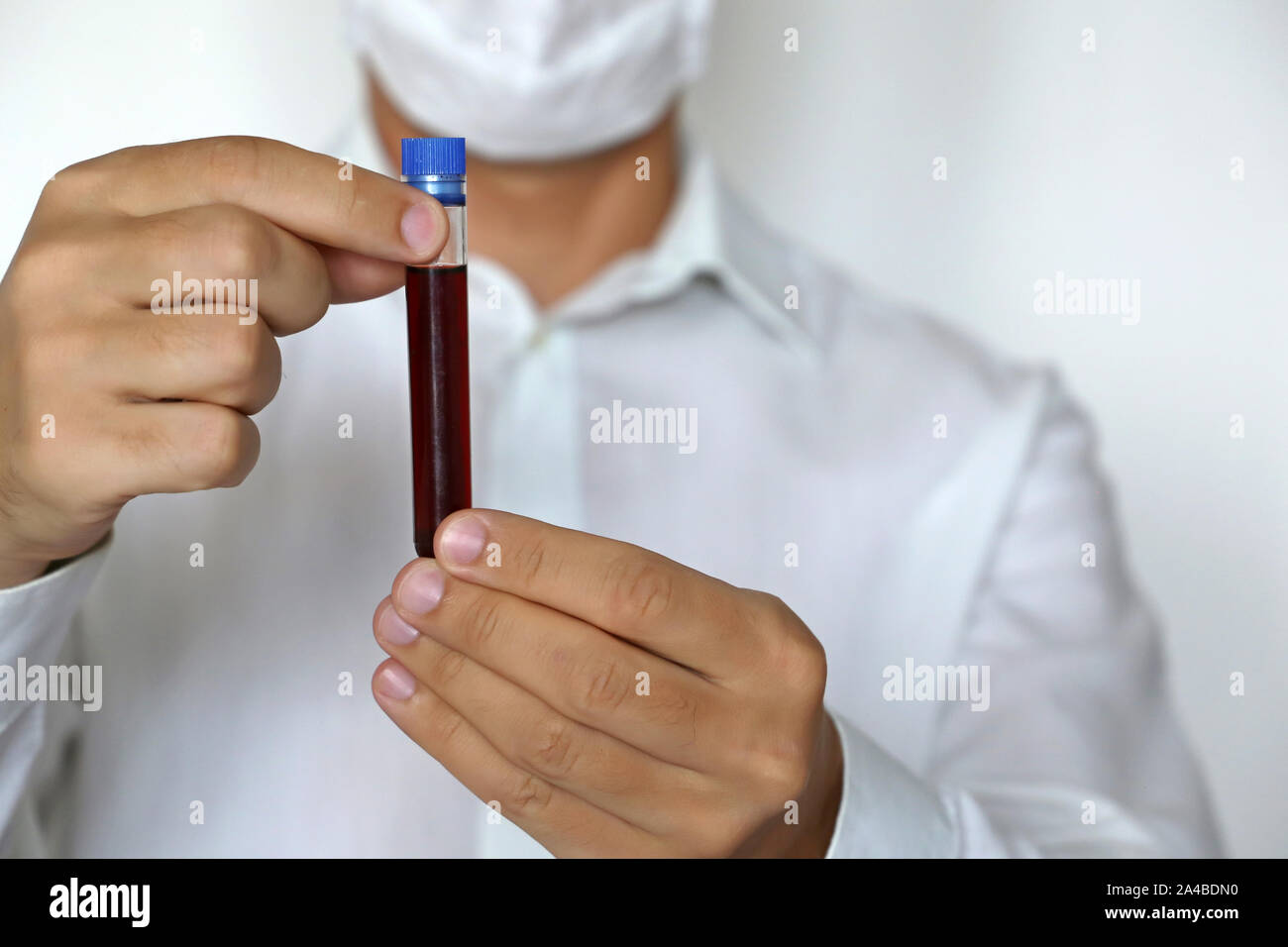 Blood sample test tube hi-res stock photography and images - Alamy