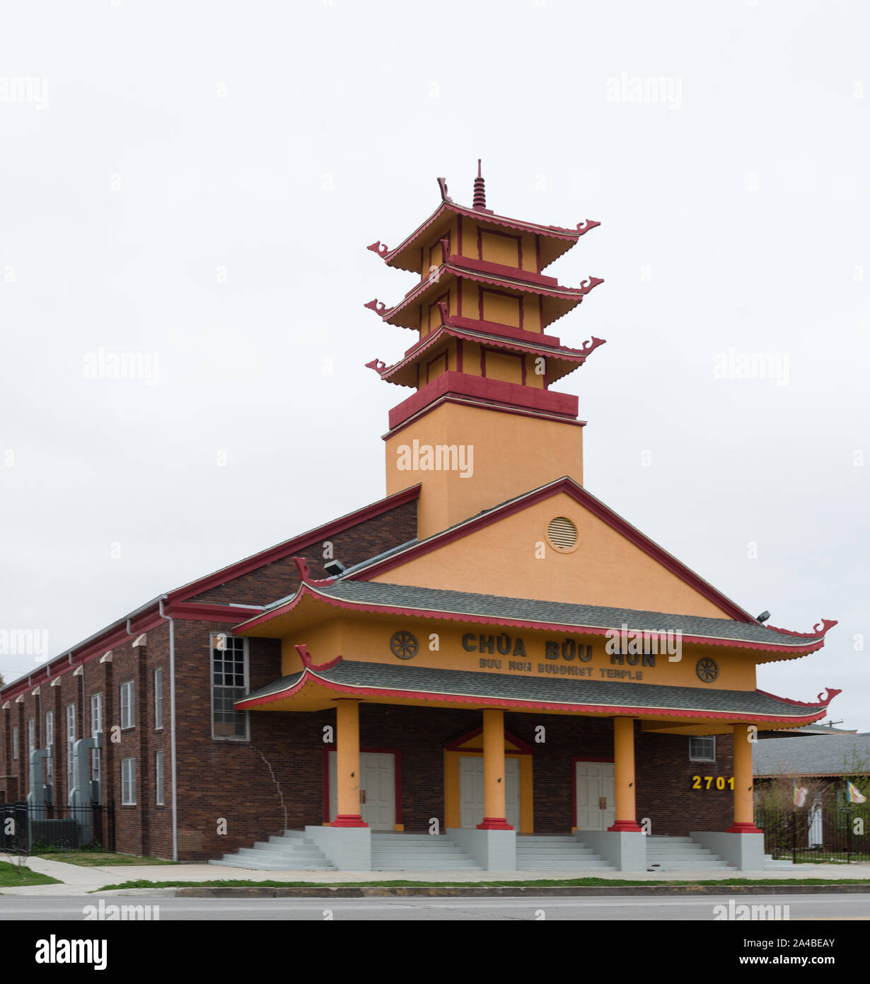 Buu mon buddhist temple hi-res stock photography and images - Alamy