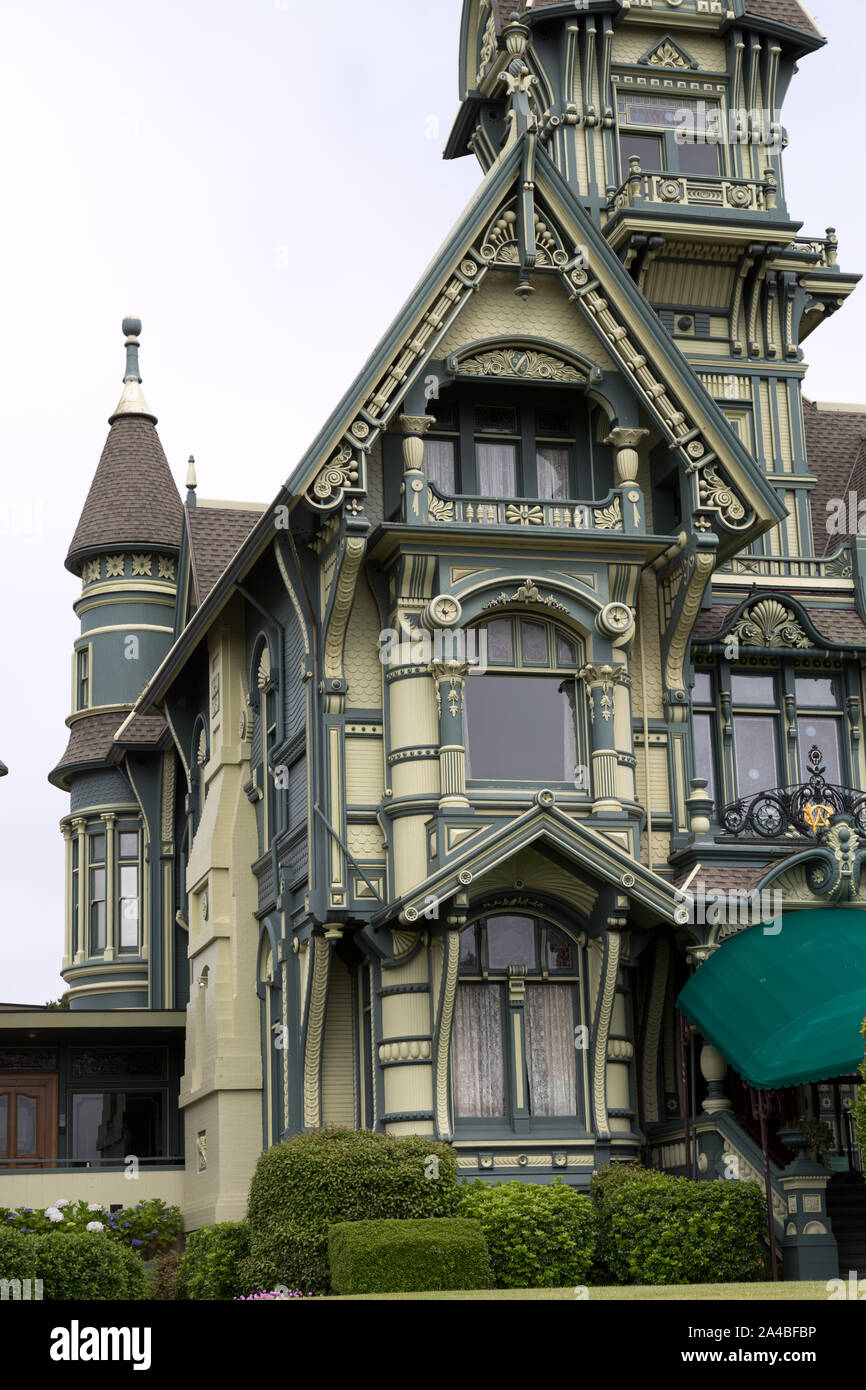 Carson mansion eureka hi-res stock photography and images - Alamy