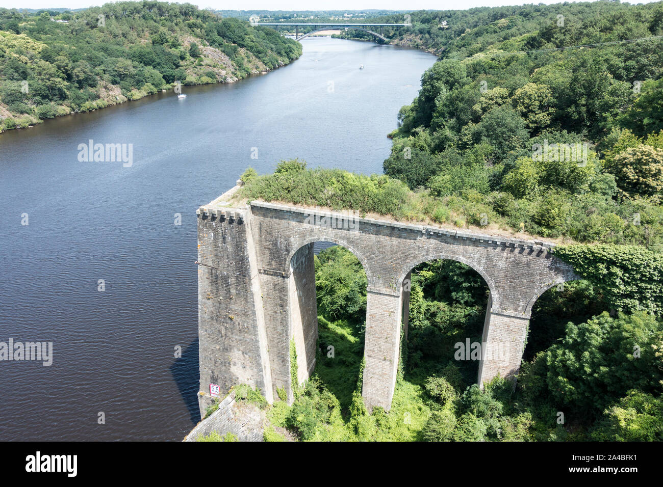 Bridge over the vilaine hi-res stock photography and images - Alamy
