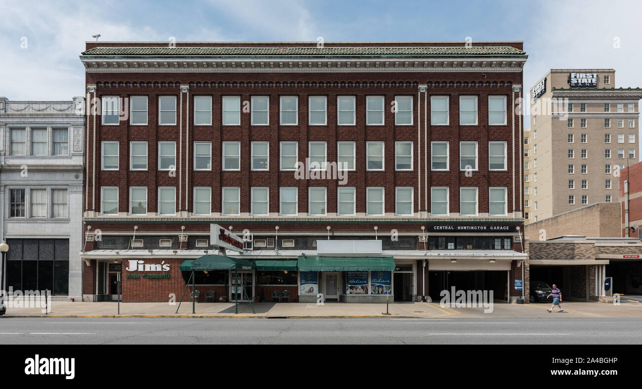 Built in 1927 hi-res stock photography and images - Alamy