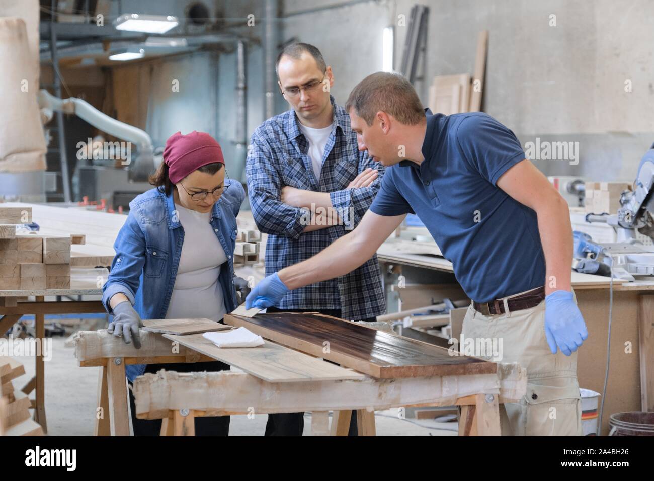 Woman in process varnishing hi-res stock photography and images - Alamy