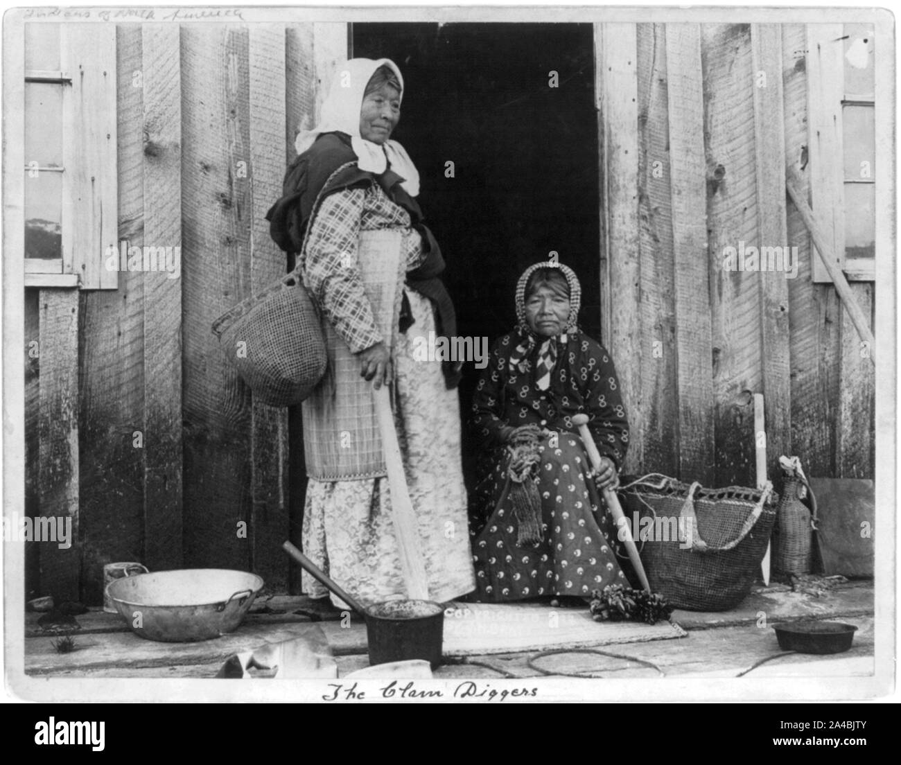 The Clam Diggers Stock Photo - Alamy