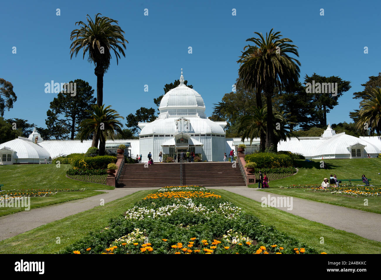 Conservatory library hi-res stock photography and images - Alamy