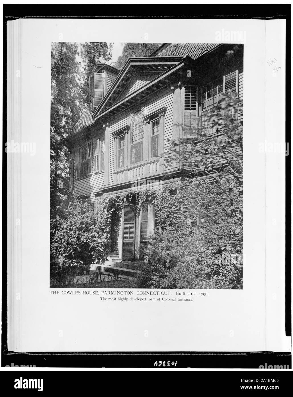 Historic house connecticut Cut Out Stock Images & Pictures - Alamy