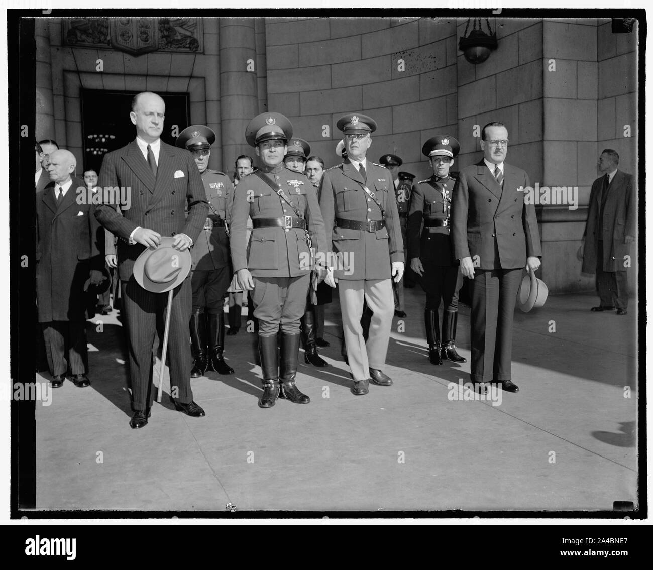 From left right army col Cut Out Stock Images & Pictures - Alamy