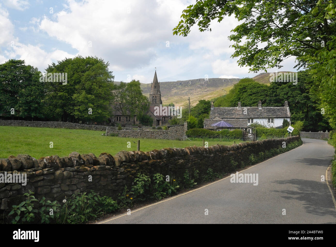 Edale church and village, Peak District national park, Derbyshire ...