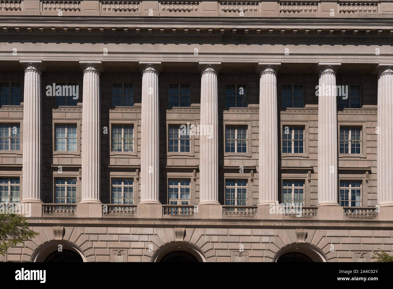 The Internal Revenue Service Building, located in the center of the ...