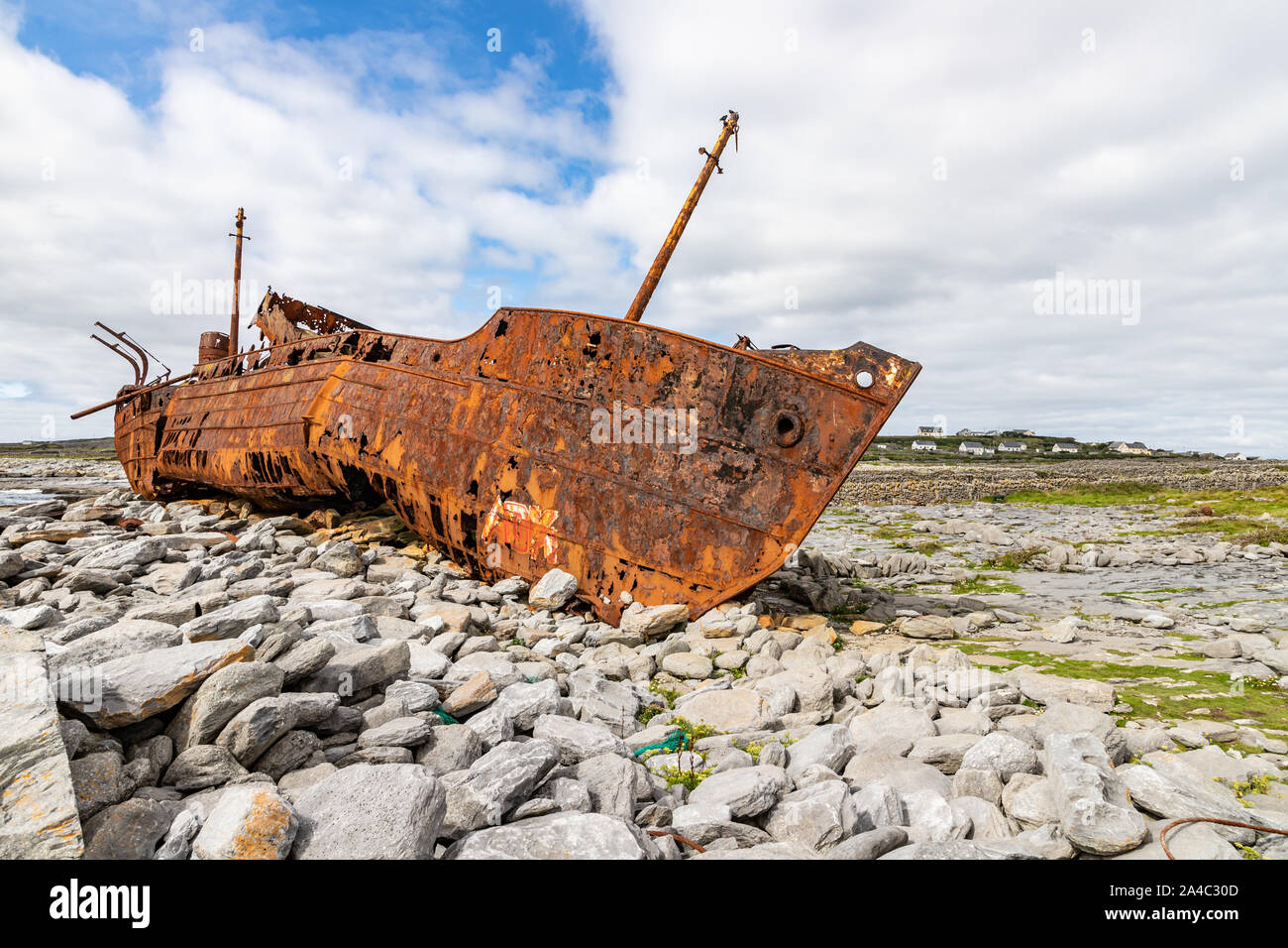 Plassey shipwreck and rocks in Inisheer Island, Galway, Ireland Stock ...
