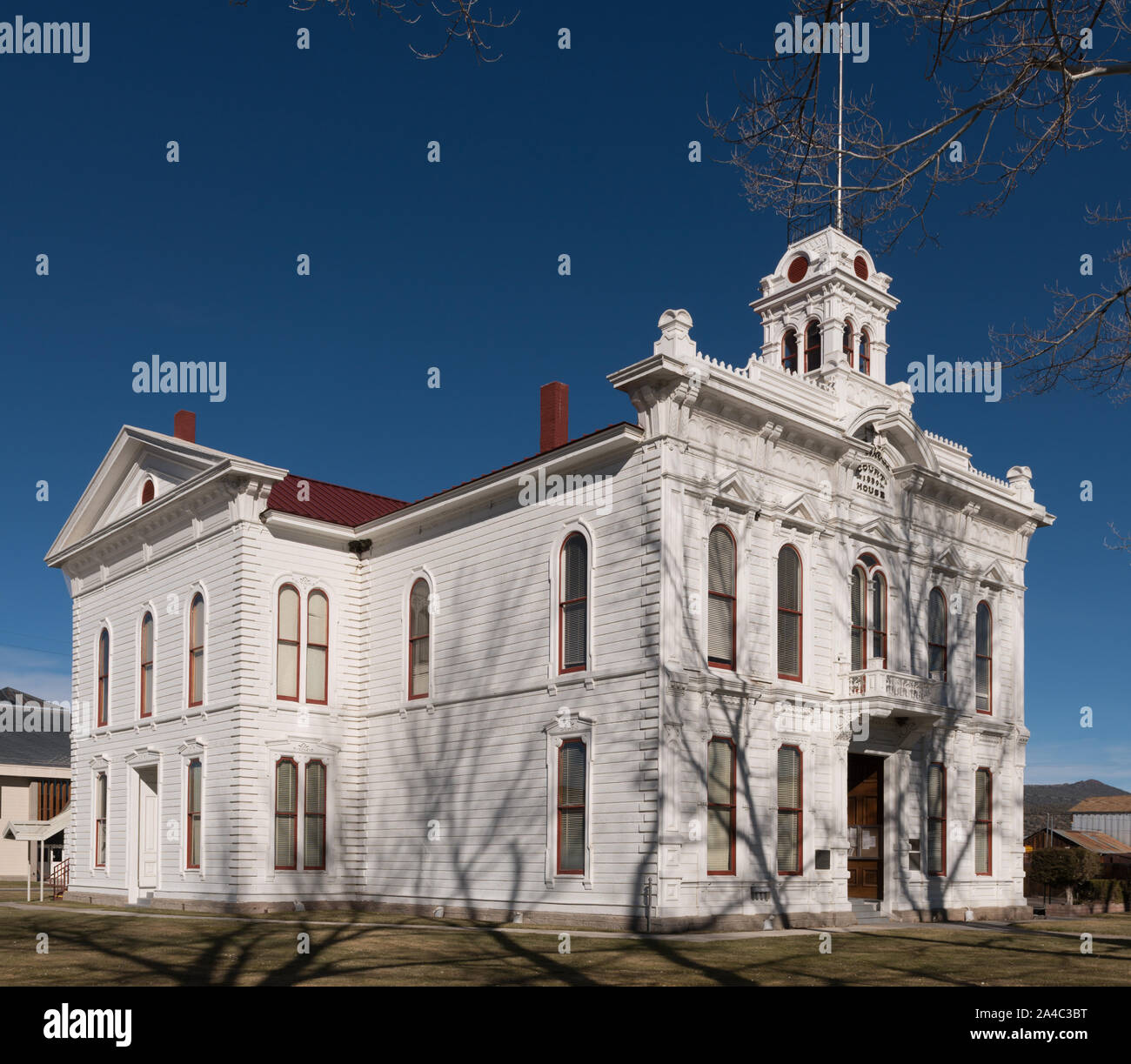 The Mono County Courthouse in Bridgeport, California Stock Photo - Alamy