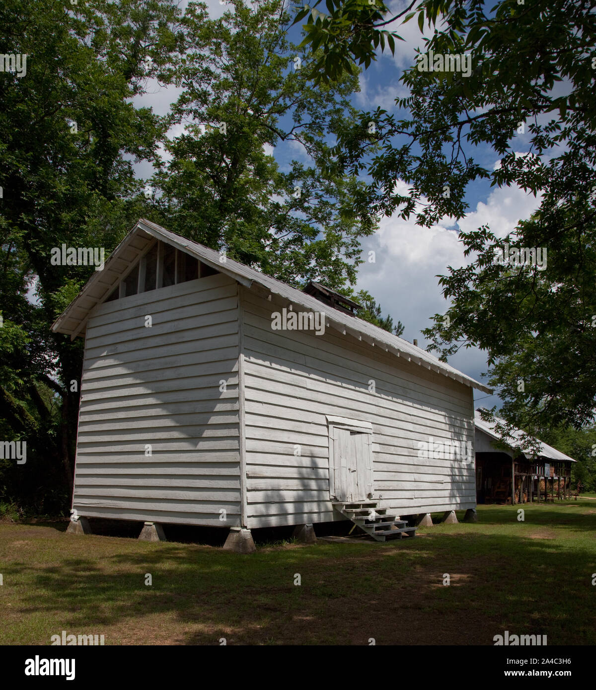 The Moore/Webb/Holmes Plantation and out buildings (circa 1819), Folsom ...