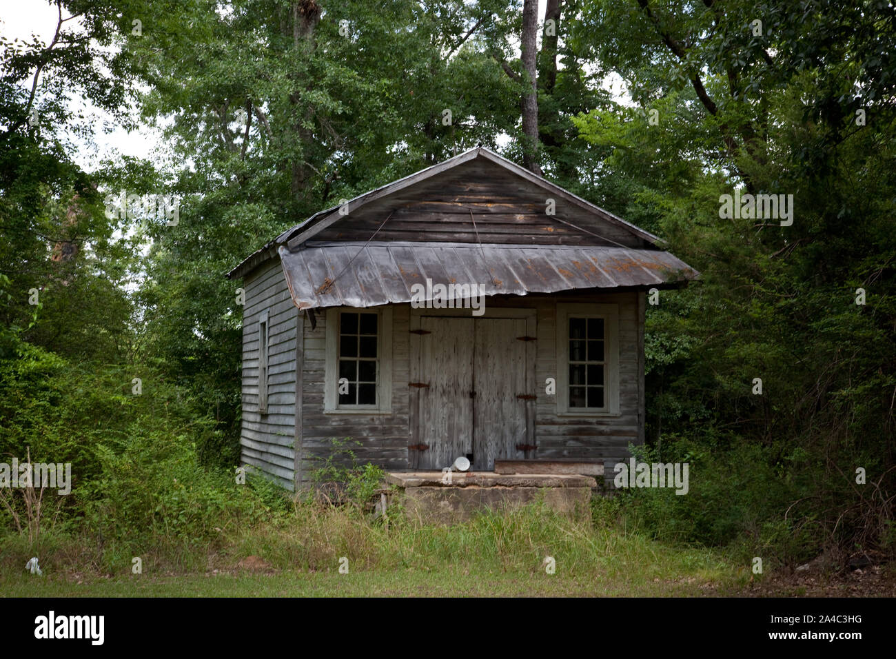 The Moore/Webb/Holmes Plantation and out buildings (circa 1819), Folsom ...