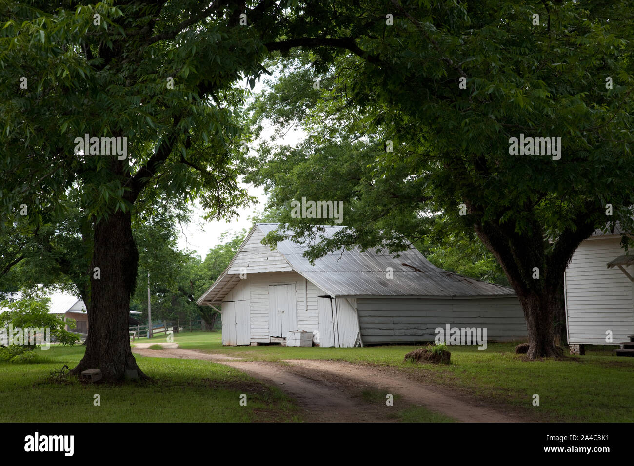 The Moore/Webb/Holmes Plantation and out buildings (circa 1819), Folsom ...