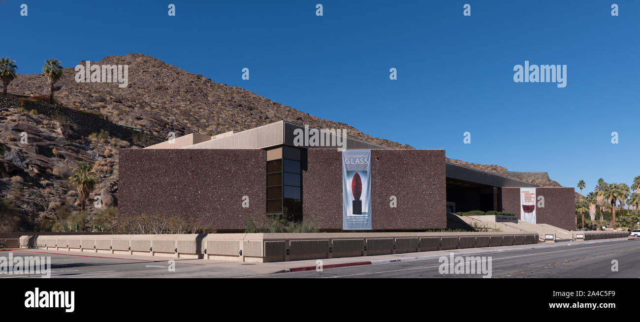 The Palm Springs Art Museum, formerly the Palm Springs Desert Museum ...