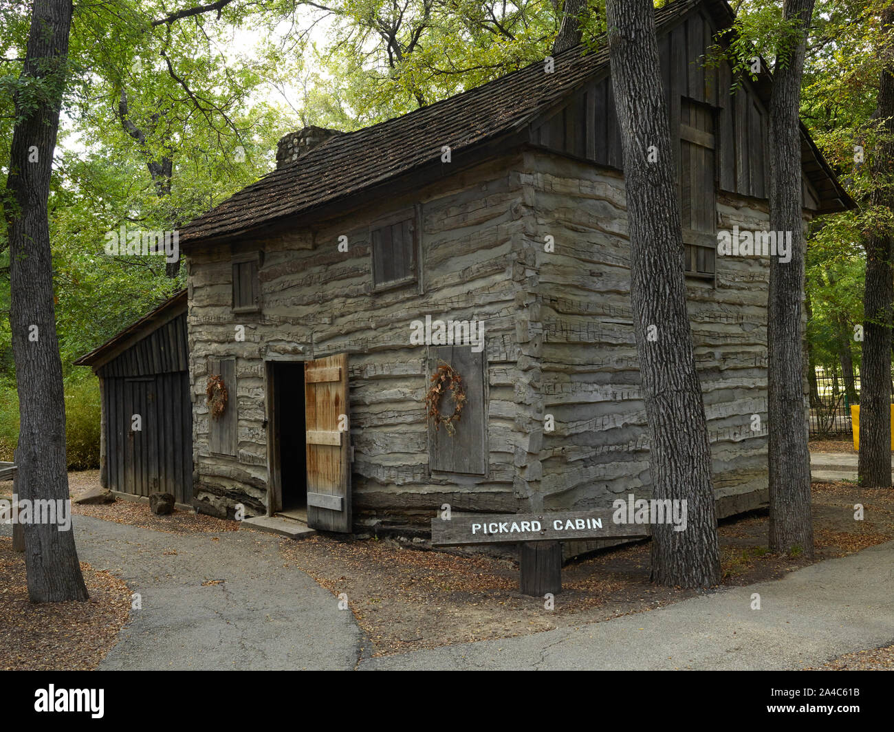 Pictures Of Log Cabin Village Herb Gardens