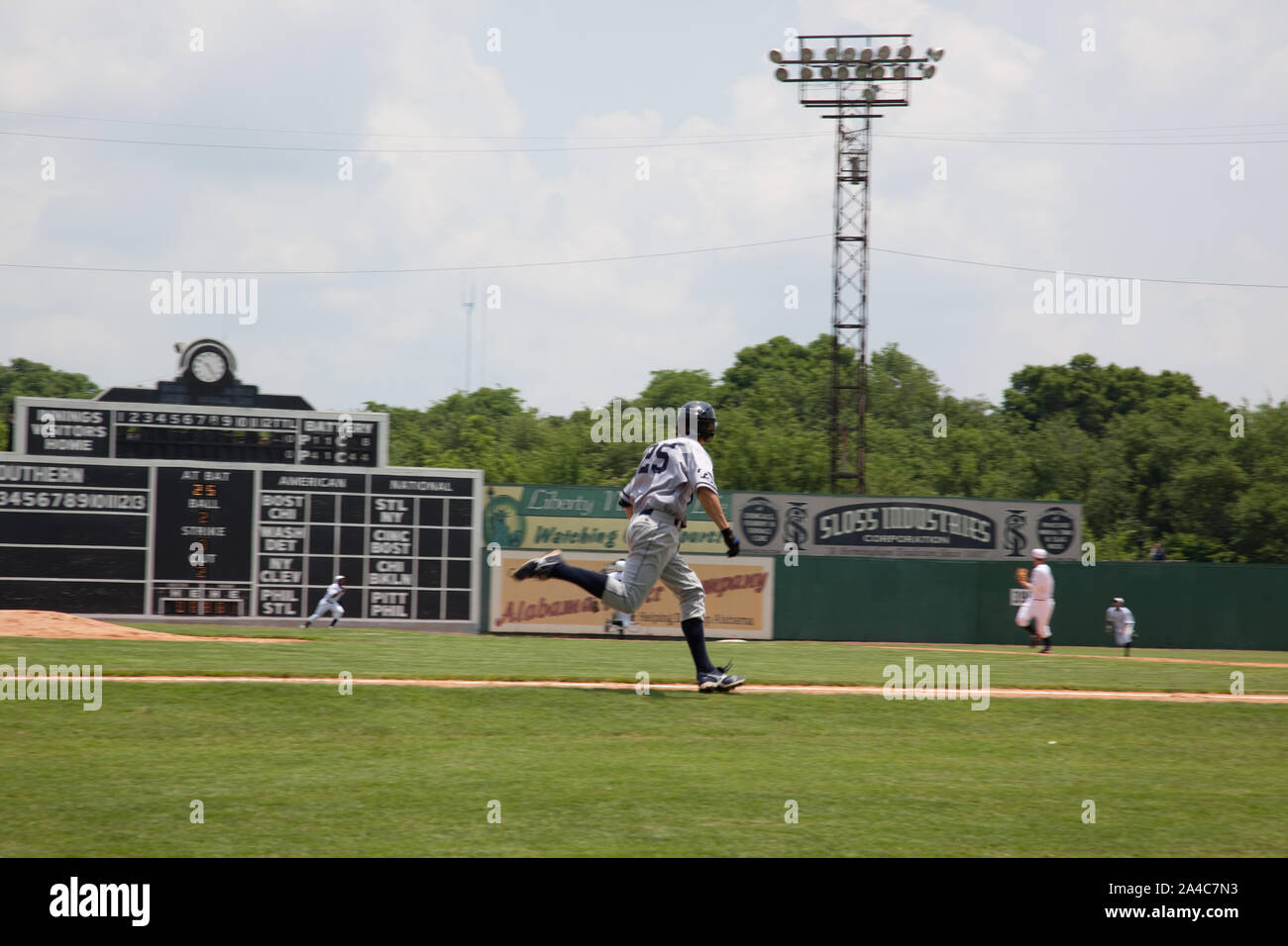 Historic ballpark hi-res stock photography and images - Alamy