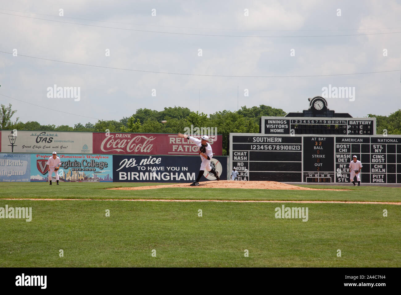 Historic ballpark hi-res stock photography and images - Alamy