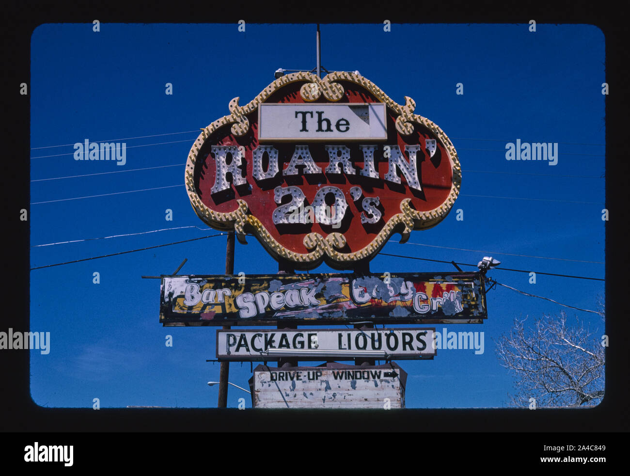 The roaring 20s hi-res stock photography and images - Alamy