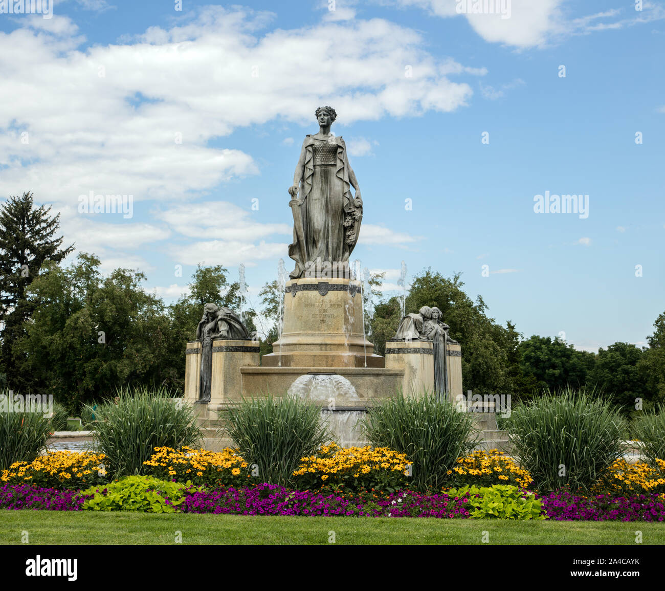 The Thatcher Memorial Fountain at the Esplanade in City Park, Denver ...