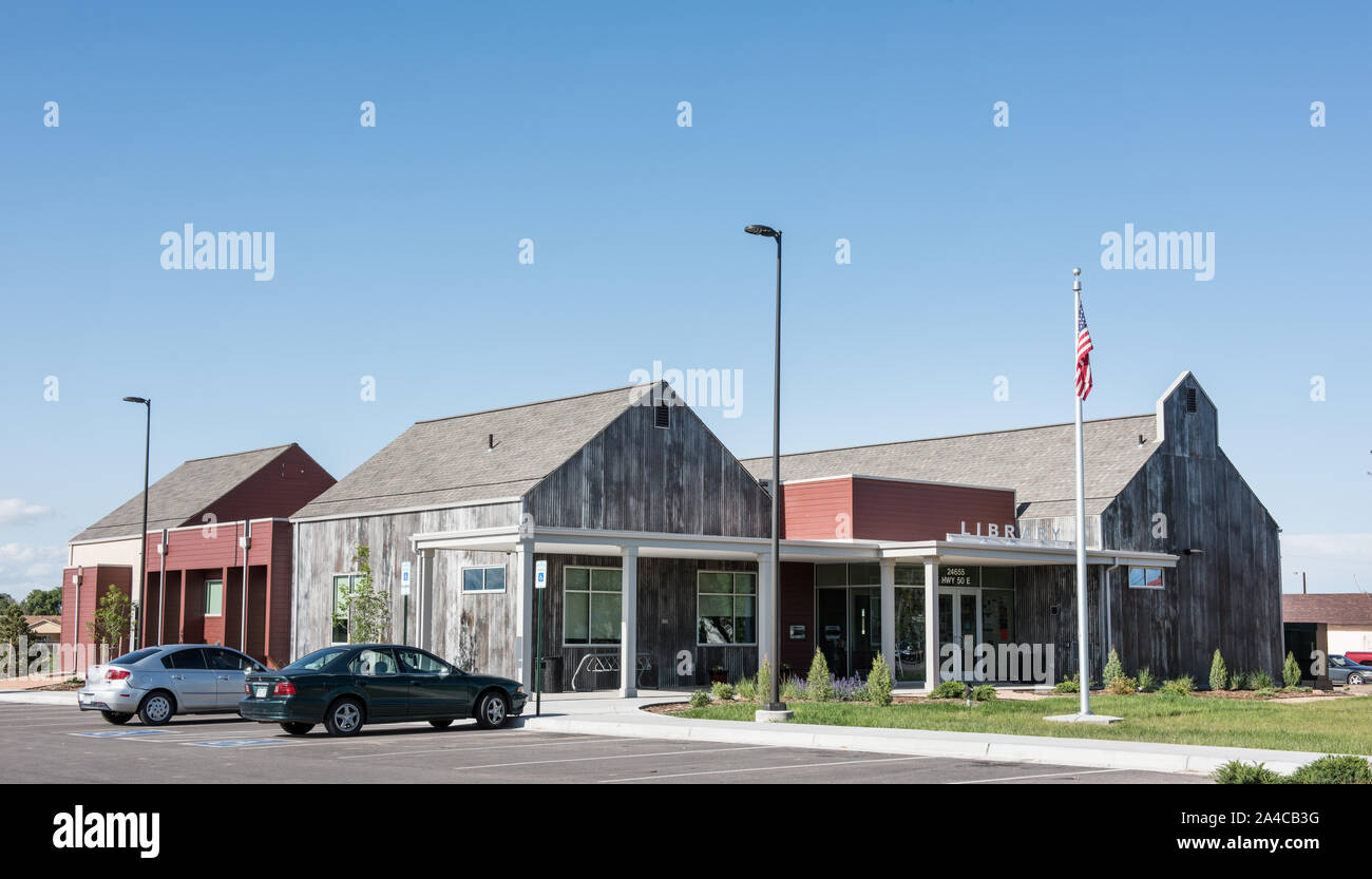 The Tom and Anna Giodine Pueblo City-County Library in the eastern ...