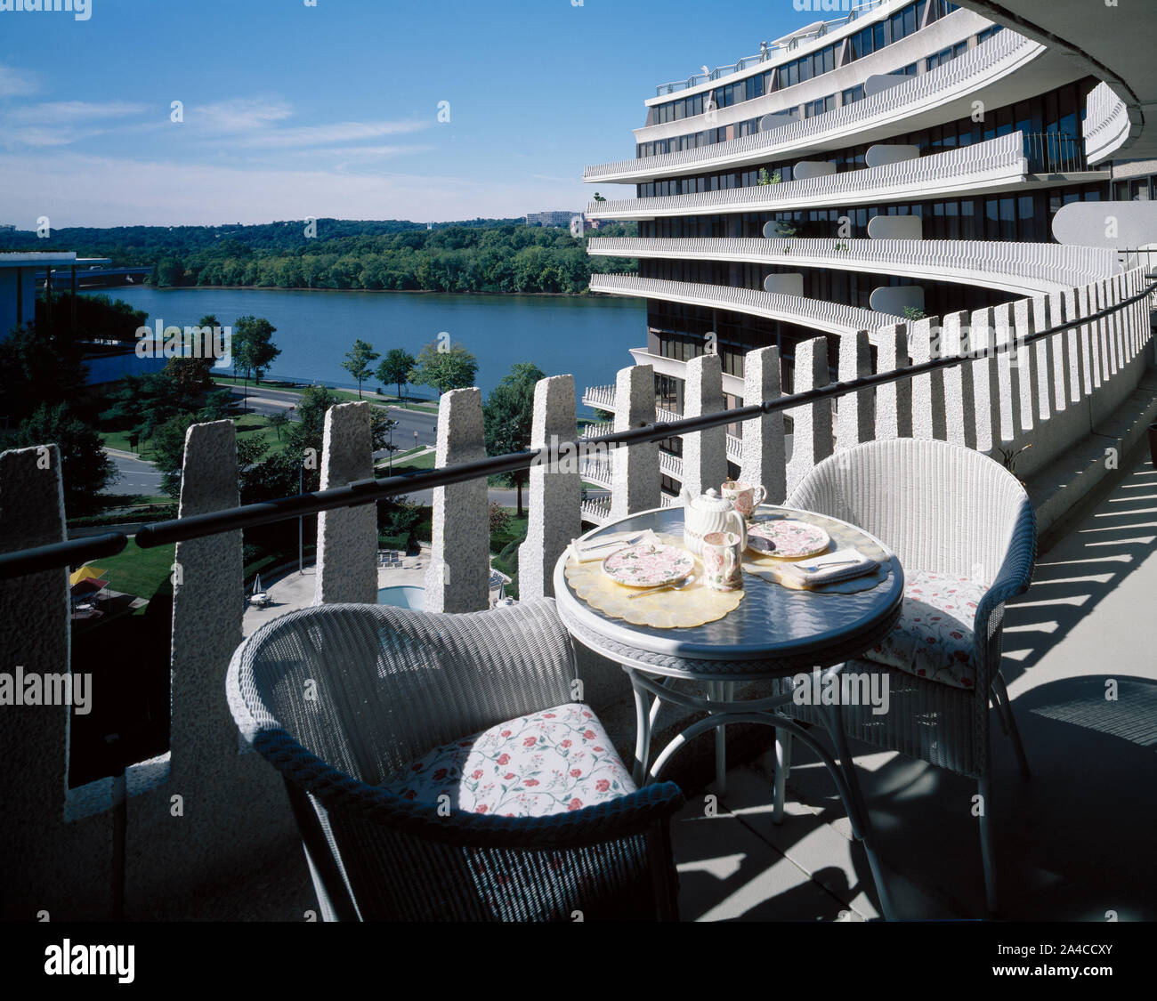 Watergate hi-res stock photography and images - Alamy