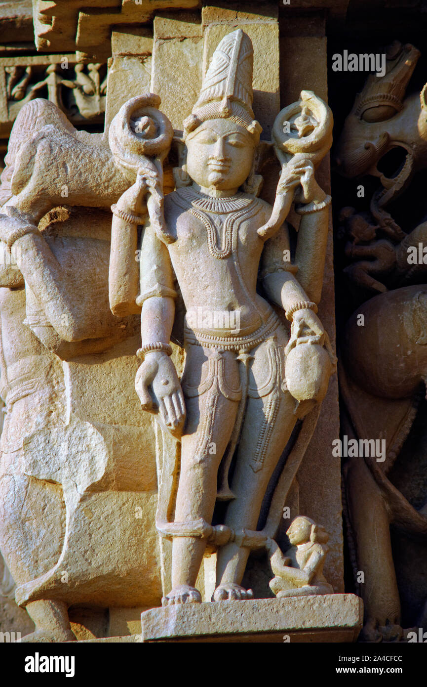 God and goddesses carved on the wall of temple Stock Photo - Alamy