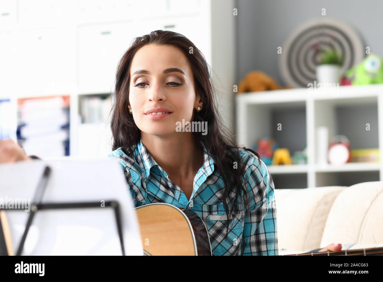 Perfect girl hi-res stock photography and images - Alamy