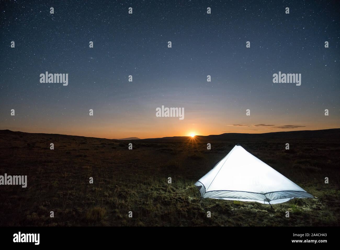 Tranquil night sky hi-res stock photography and images - Alamy