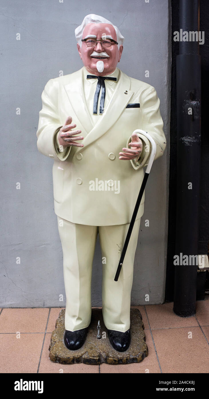 Statue of person hi-res stock photography and images - Alamy