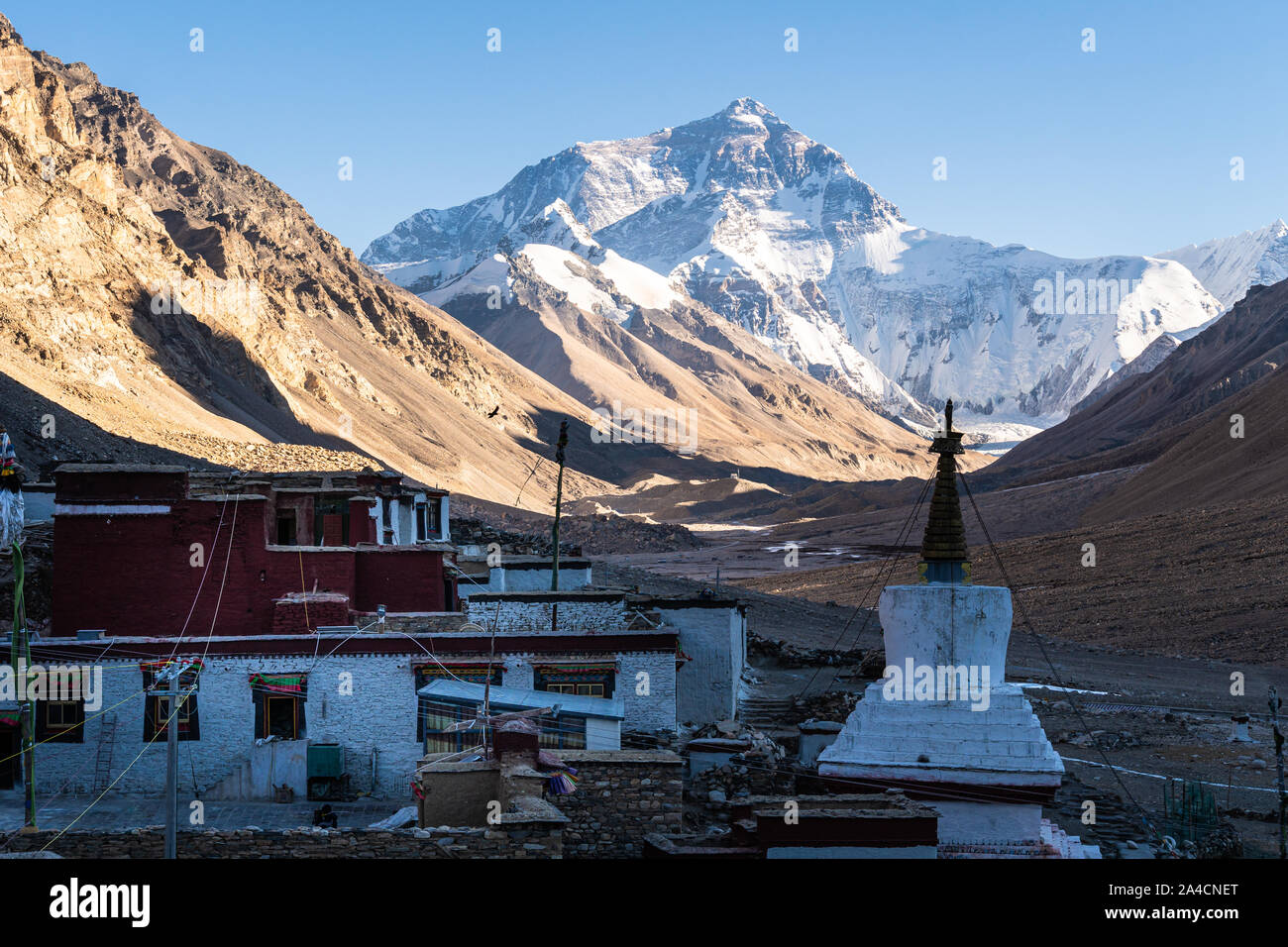 Everest monastery hi-res stock photography and images - Alamy