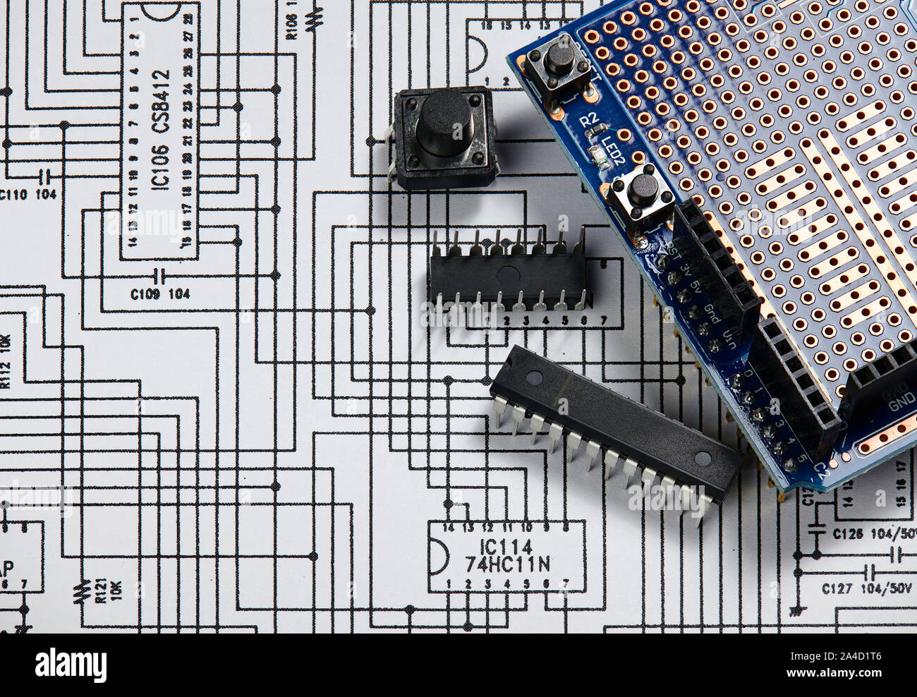 Dip socket hi-res stock photography and images - Alamy