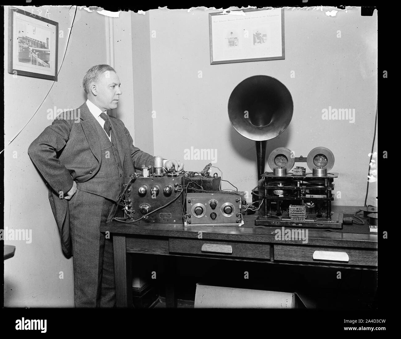 Inventions perfected Black and White Stock Photos & Images - Alamy