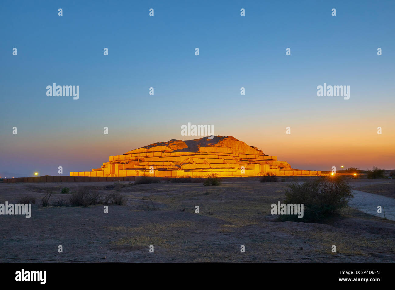 Susa iran citadel hi-res stock photography and images - Alamy