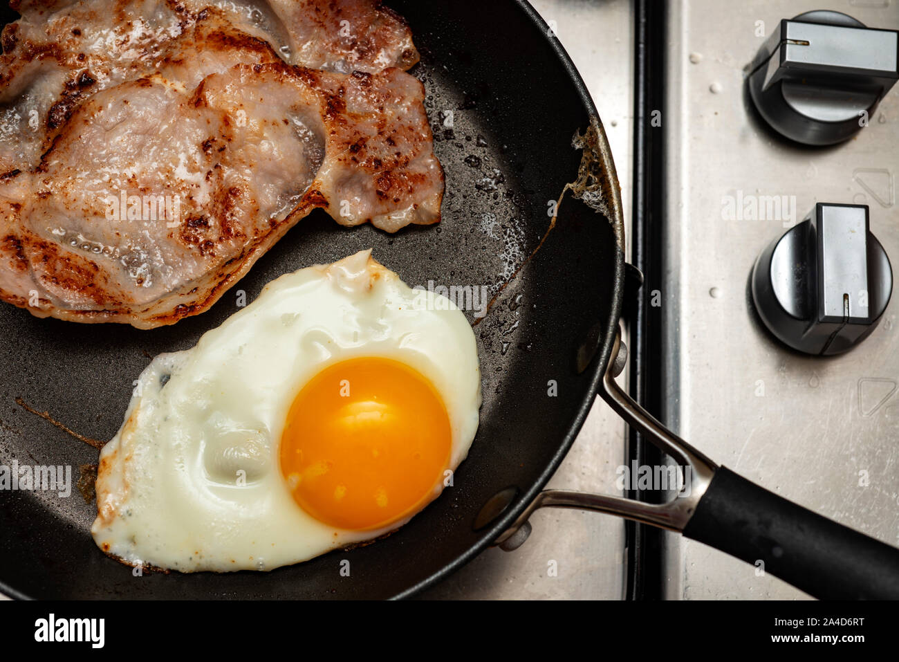 Egg gas hi-res stock photography and images - Alamy