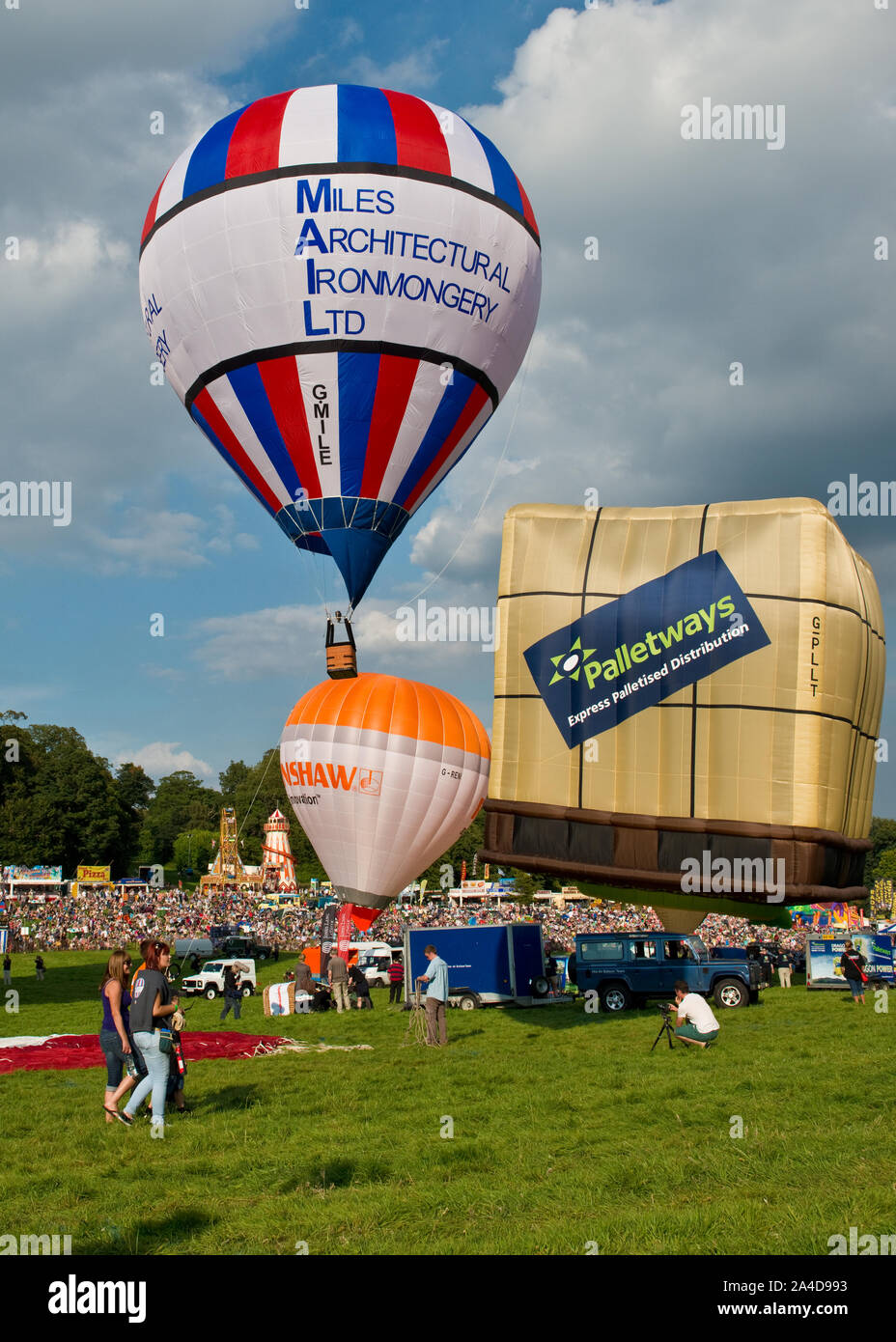 Palletways hi-res stock photography and images - Alamy