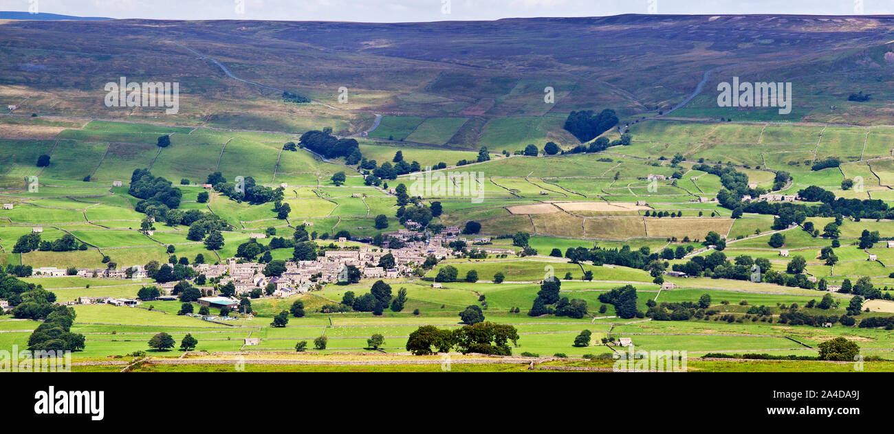 Askrigg village hi-res stock photography and images - Alamy
