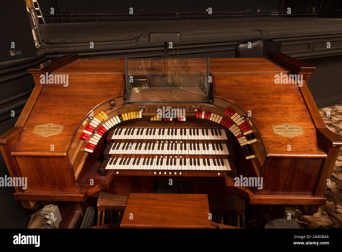 Robert morgan organs hi-res stock photography and images - Alamy
