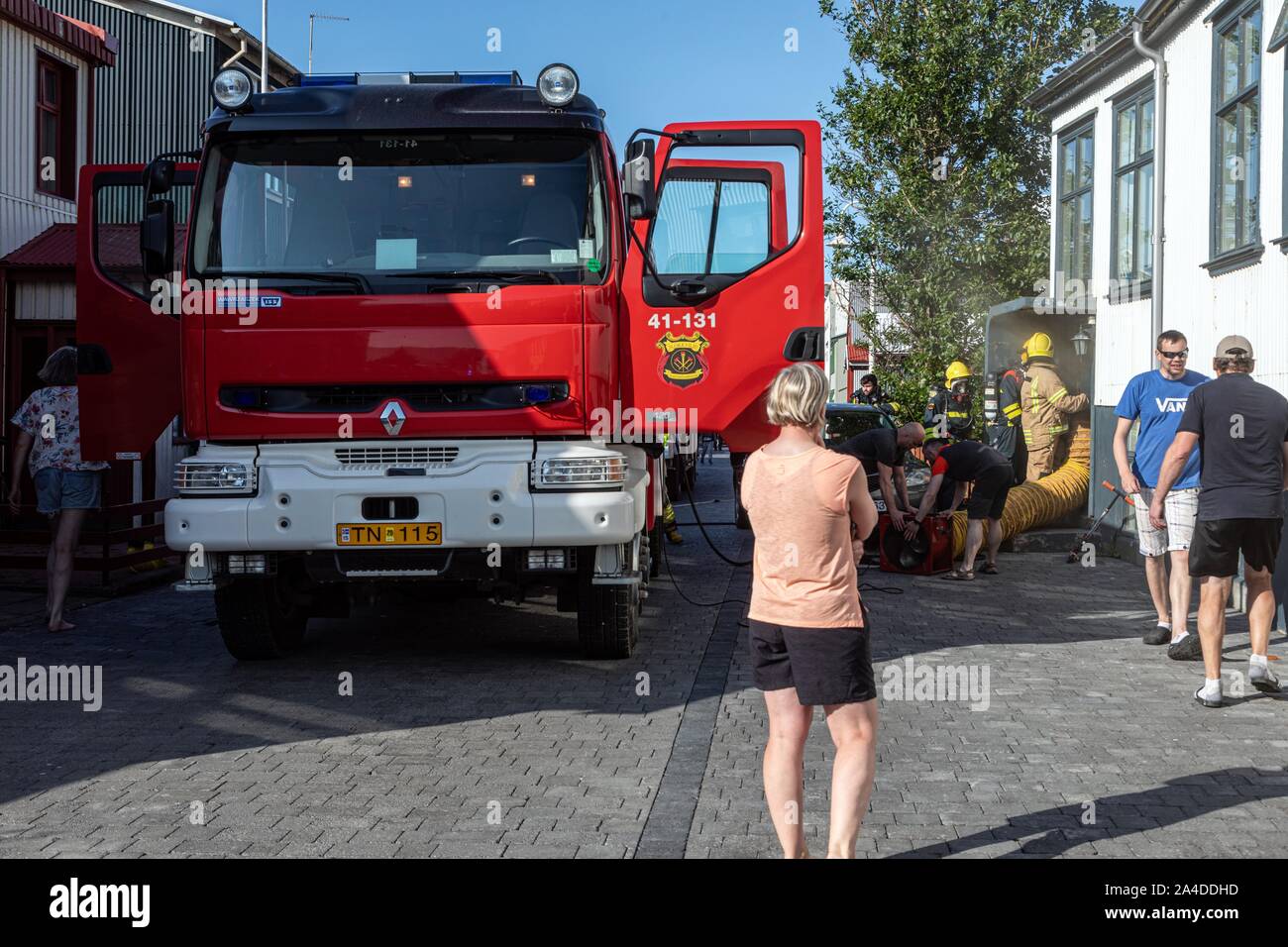 INTERVENTION BY THE FIREFIGHTERS FOR A CELLAR FIRE IN THE TOWN CENTER ...