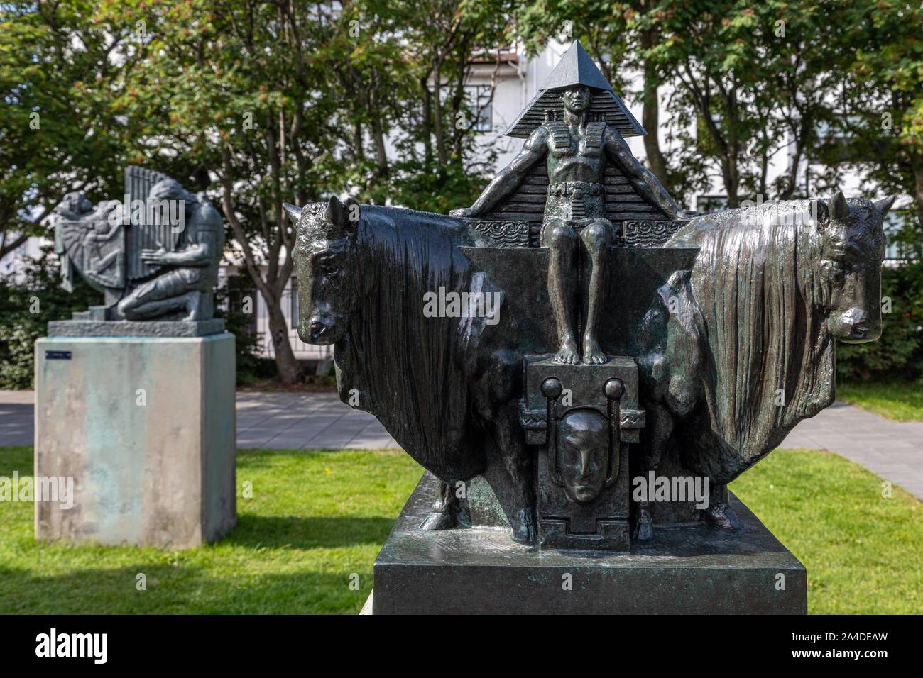 STATUE, THE KING OF ATLANTIS, SCULPTURE GARDEN AT THE EINAR JONSSON ...
