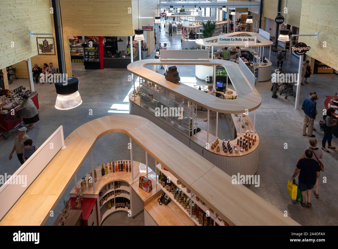 INSIDE THE NEW BIG MARKET, MODERN ARCHITECTURE, BOULEVARD WILFRID HAMEL ...