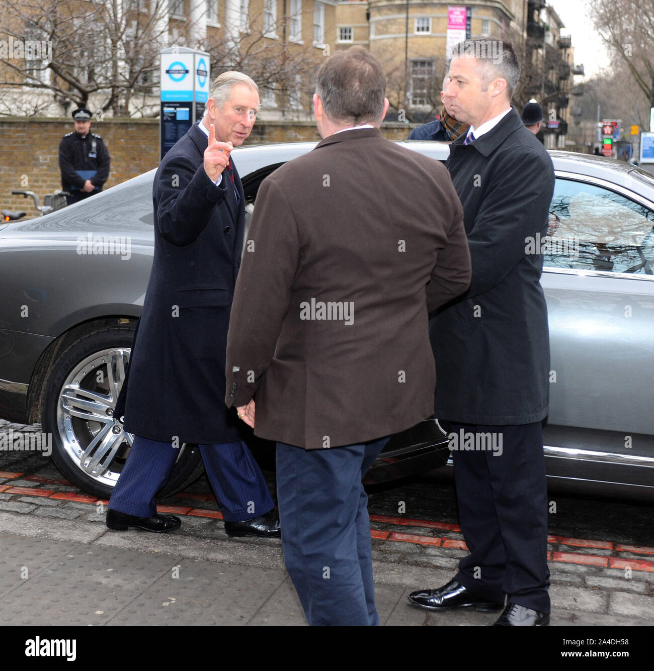 Kennington cross hi-res stock photography and images - Alamy