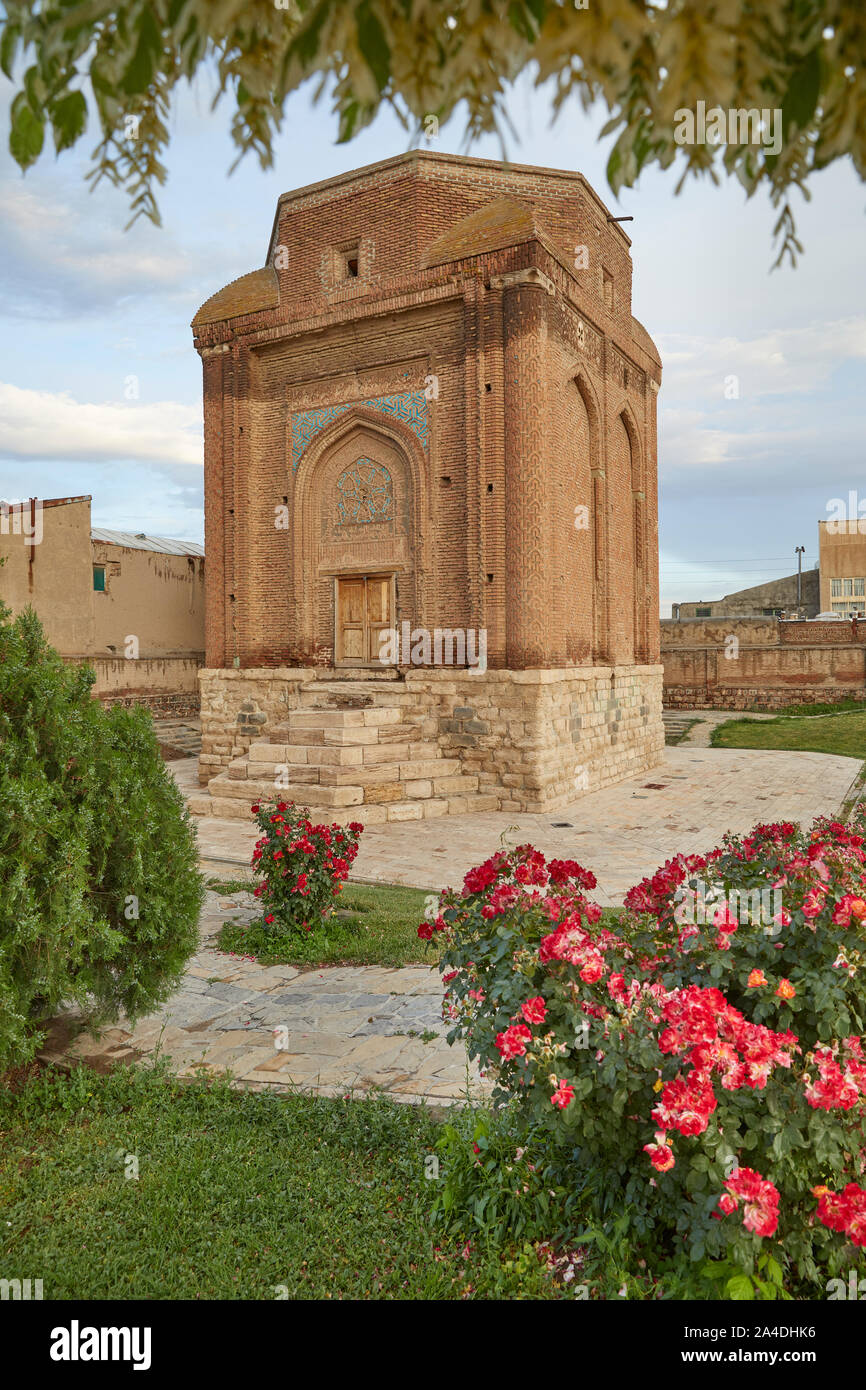 Maragheh hi-res stock photography and images - Alamy