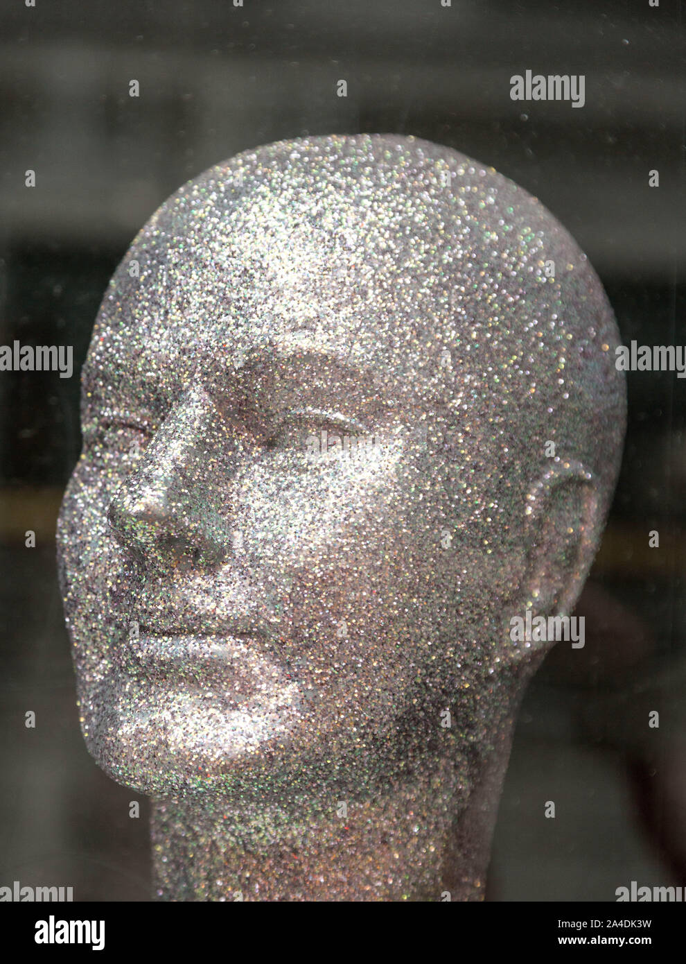 Shiny head hi-res stock photography and images - Alamy