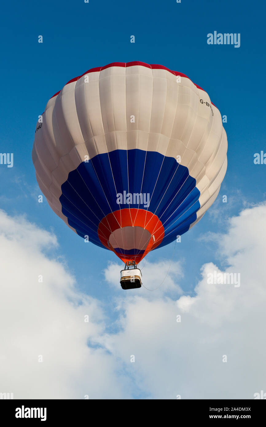 Hot air balloon floating away. Bristol International Balloon Fiesta ...