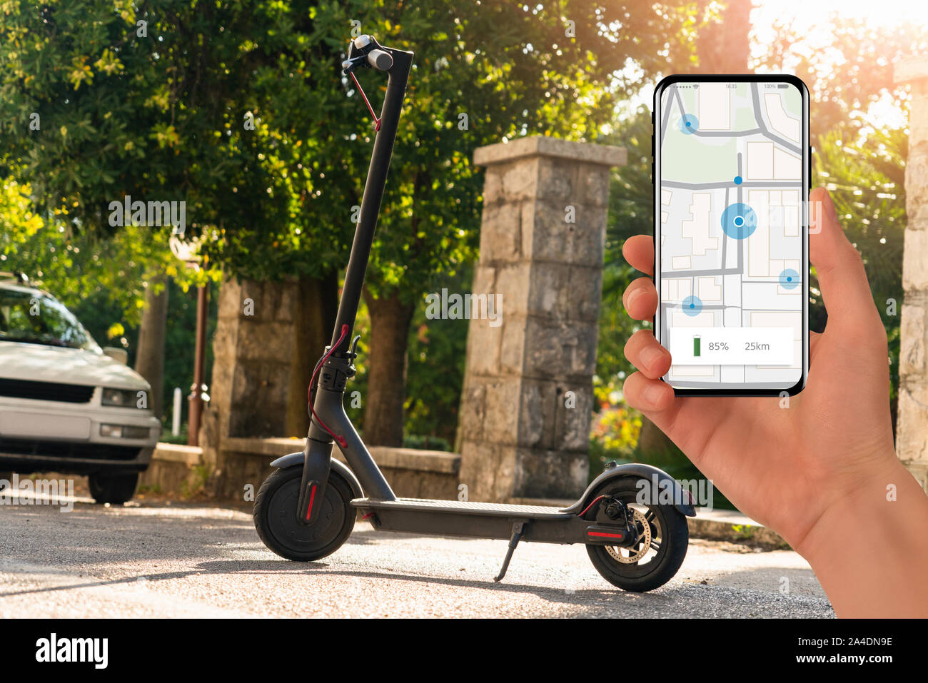 Mobile application for electric scooter sharing Stock Photo - Alamy