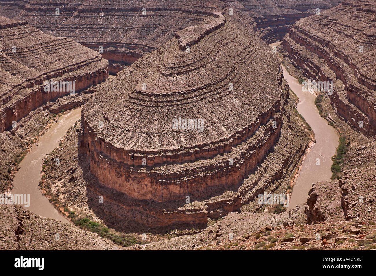 A view of Goosenecks of the San Juan River, Goosenecks State Park, Utah ...